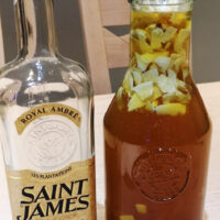 Rhum Noix, Raisin Sec & Miel - Rhum Arrangé - Recette, ingrédients et ...